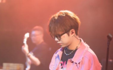 雪Distance吉他谱_Capper/罗言_C调原版弹唱谱_高清六线谱 - Young吉他